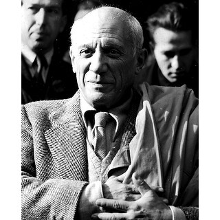 Pablo Picasso Smiling Photo Print - Bed Bath & Beyond - 25468262