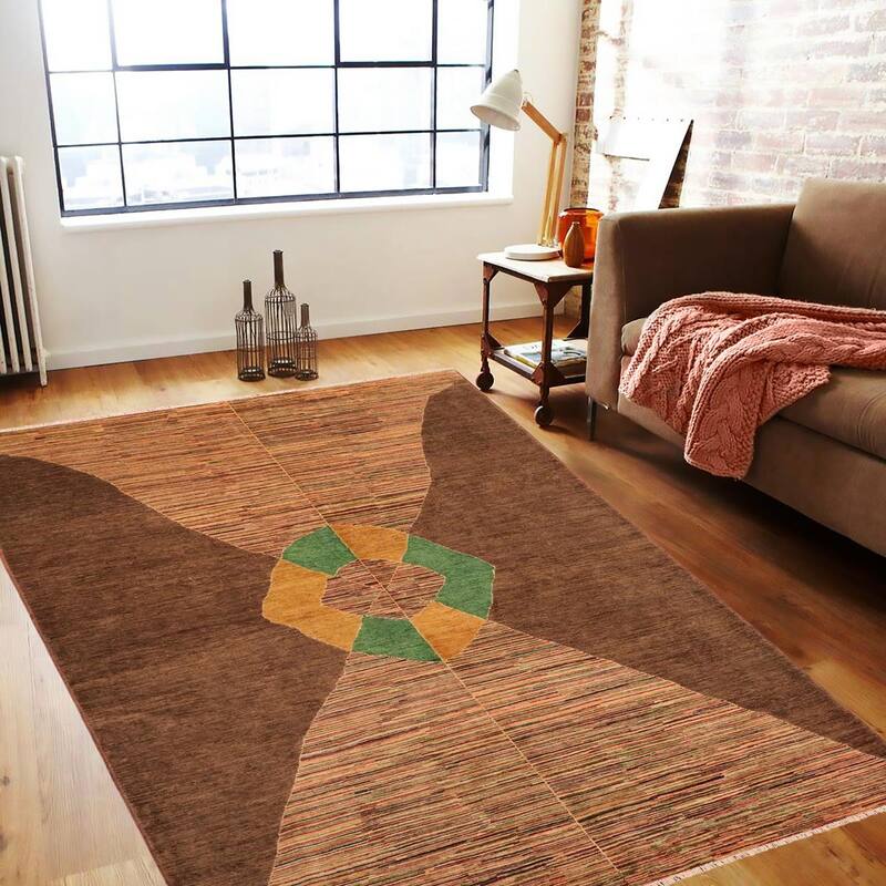Modern Gabbeh Carma Brown Gold Wool Rug - 6'1 x 9'1 - 6'1" x 9'1" - Bed ...