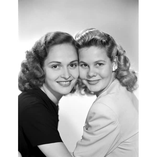 A Portrait Of June Preisser with A Woman Photo Print - Bed Bath ...