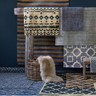 Classic Tile Hand Knotted Jute Rug - Bed Bath & Beyond - 36503933