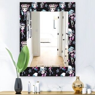 Designart 'Fashion Teenagers Glamorous' Modern Mirror - Printed Wall ...