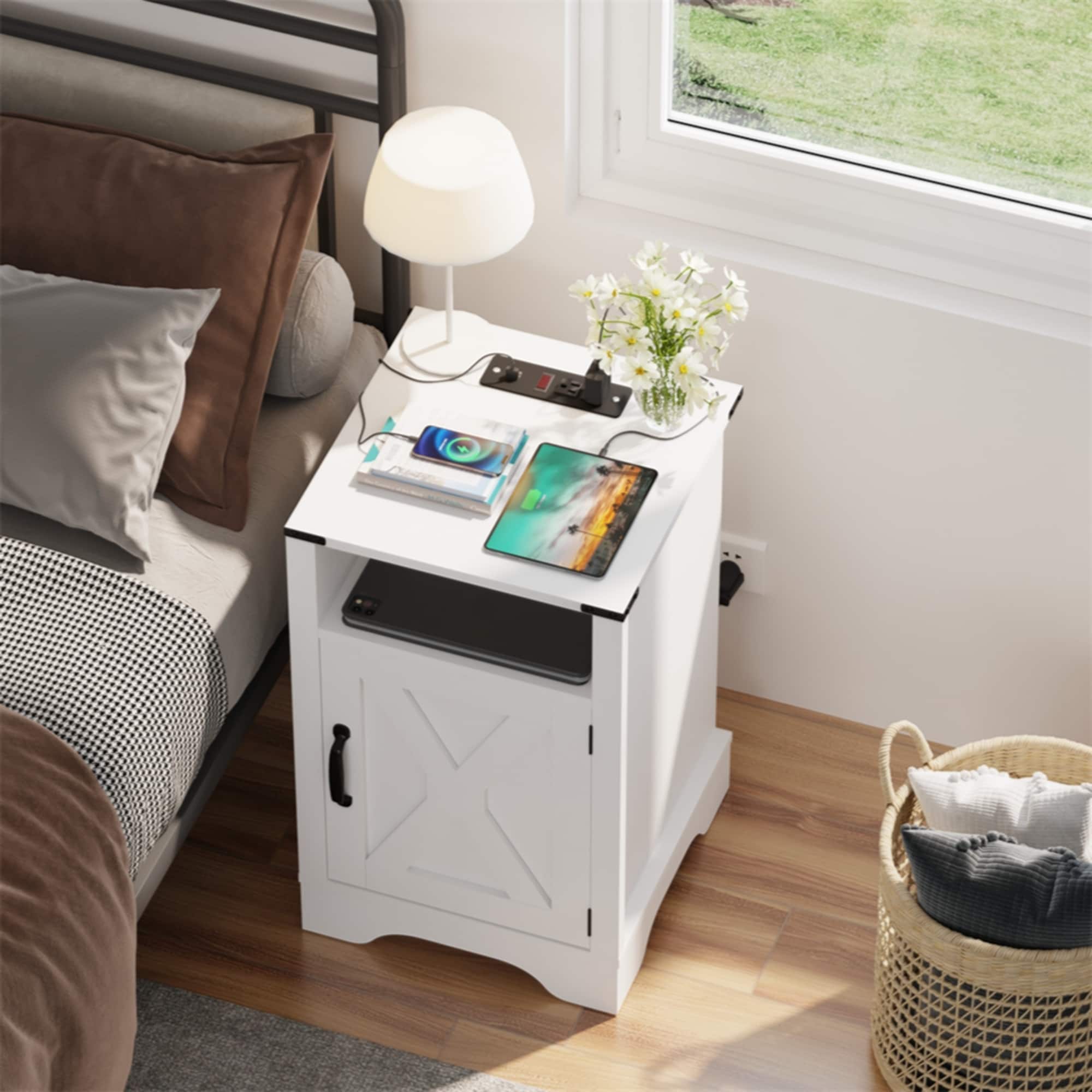 Bedroom Nightstand with 3 Storage Drawers End Side Table - On Sale - Bed Bath & Beyond - 39114962
