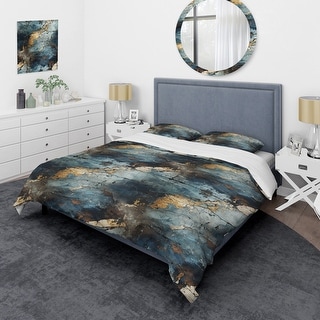 Designart "Stormy Horizon Moody Patterns I" Gold Modern Bed Cover Set ...