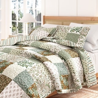 Linery & Co. All Season 3 Piece Floral Stitched Quilt Set with Shams ...