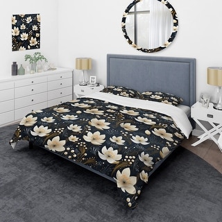 Designart "White And Black Magnolias Floral Pattern IV" Black Cottage ...