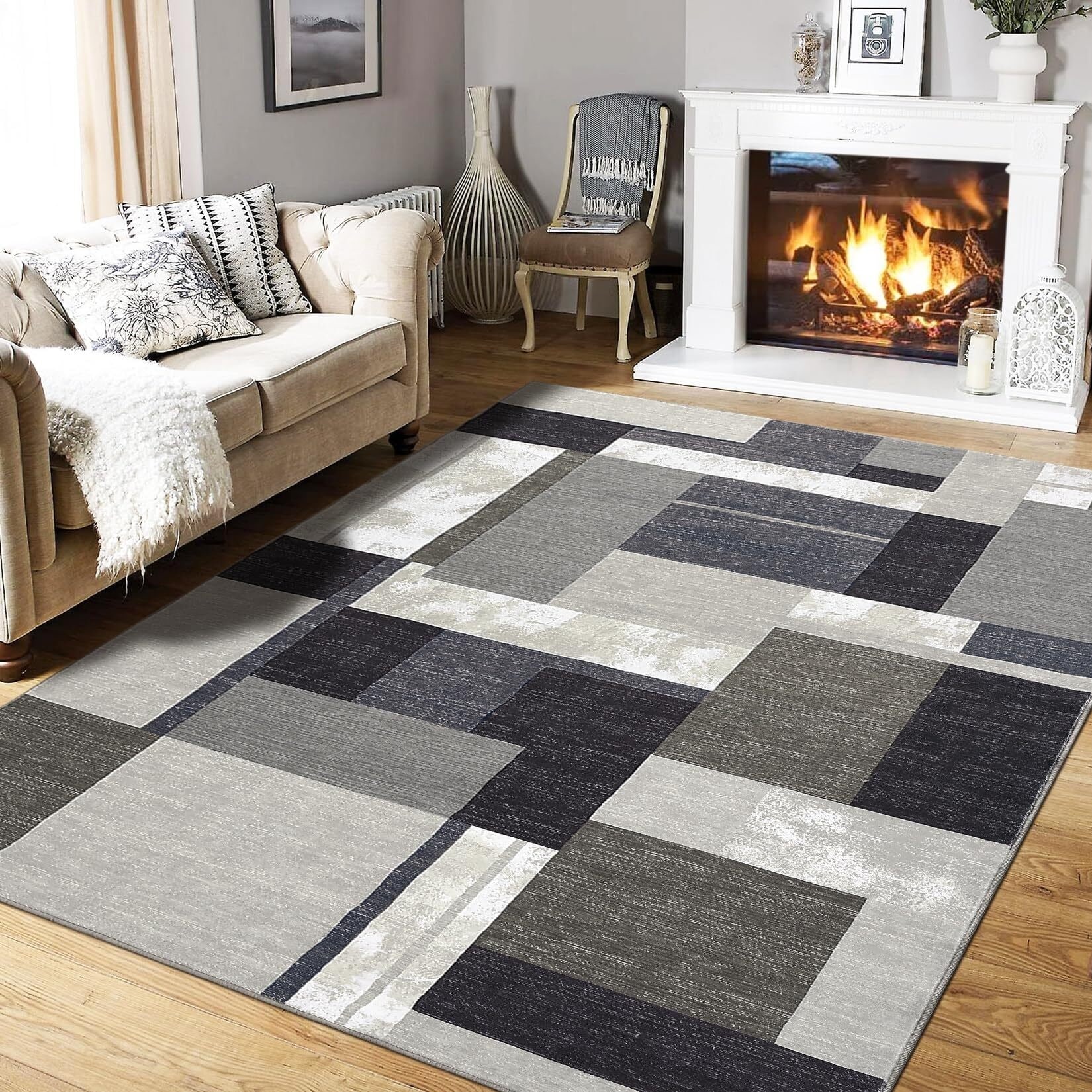 grey patterned rug