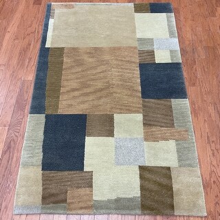 HERAT ORIENTAL Handmade Tibetan Wool Rug - 3'7" x 5'7" - Bed Bath ...