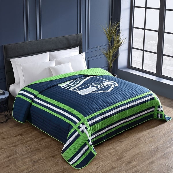 Seattle Seahawks NFL Licensed Placard Quilt Blanket - Bed Bath & Beyond ...