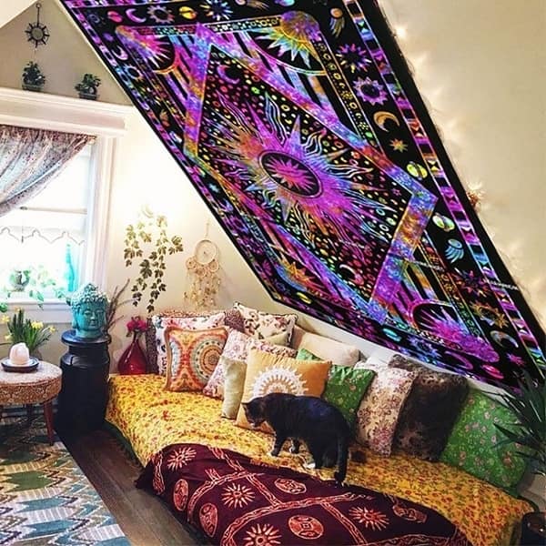 psychedelic bedrooms