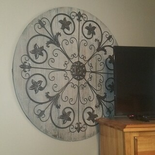 Round Wall Decor - Free Shipping Today - Overstock.com - 15892510