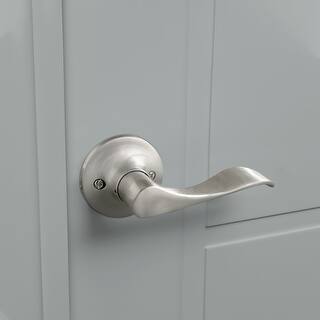 are interior door knobs universal