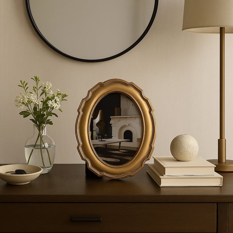 decorative oval frame