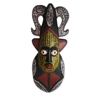 Handmade Victorious One Ga wood mask (Ghana) - Bed Bath & Beyond - 32530933