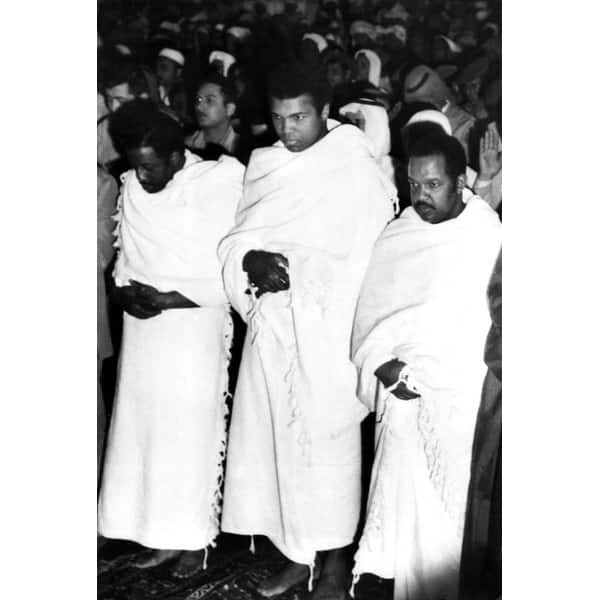 Muhammad Ali Praying In The Holy Mosque In Mecca History - Bed Bath ...