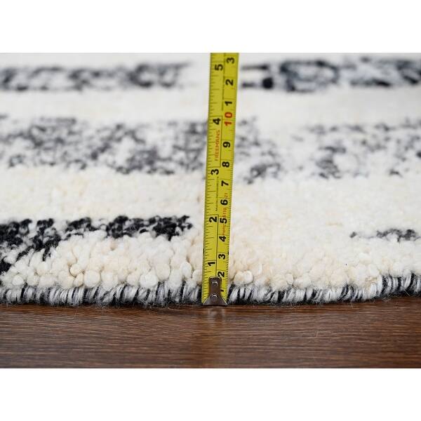 Shahbanu Rugs Black and Ivory Thick and Plush Undyed Wool Modern Erased ...