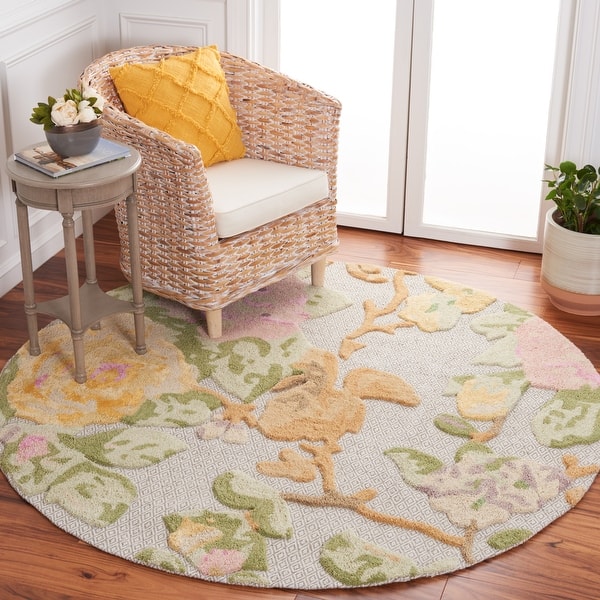SAFAVIEH Handmade Glamour Sevinc Floral Rug - On Sale - Bed Bath ...