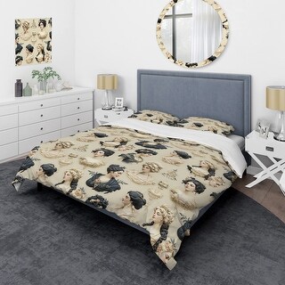Designart "Beige Victorian Cameo Portraits I" Grey Cottage Bed Cover ...