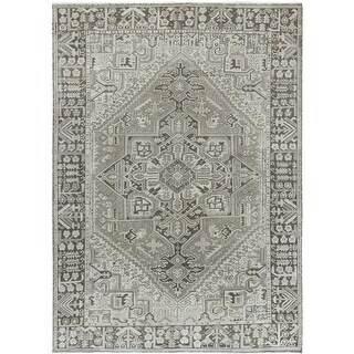 Hand Knotted Grey Heriz with Worn Wool Oriental Rug (7'6" x 11') - 7'6 ...