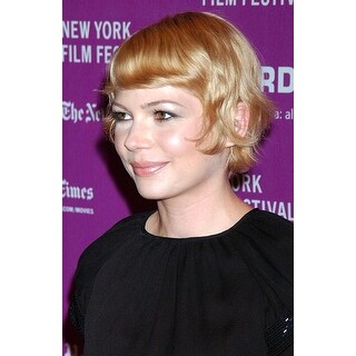 Michelle Williams At Arrivals For IM Not There Premiere At The 45Th ...