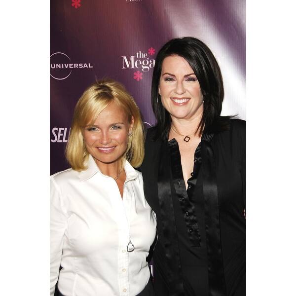 Kristin Chenoweth Megan Mullally At Arrivals For Megan Mullally Show ...