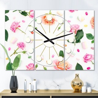 Designart 'Floral Botanical Retro VI' Oversized Mid-Century wall clock ...
