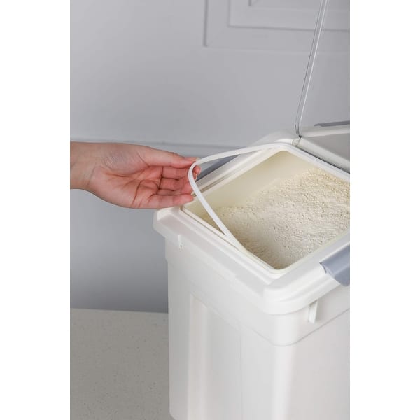Flour Storage Container 25 lb (undefined25 Liters) with Wheels Seal ...