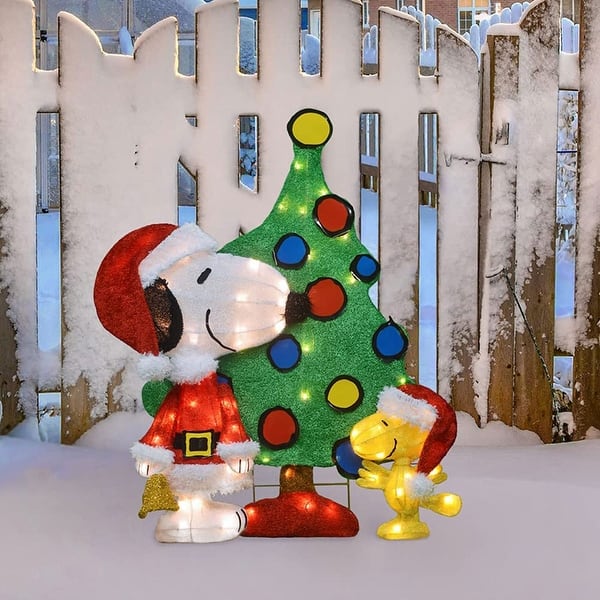 peanuts tree decorations