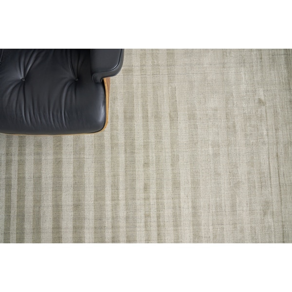 EXQUISITE RUGS Robin Stripe Hand-loomed Bamboo Silk/Wool Taupe Area Rug ...
