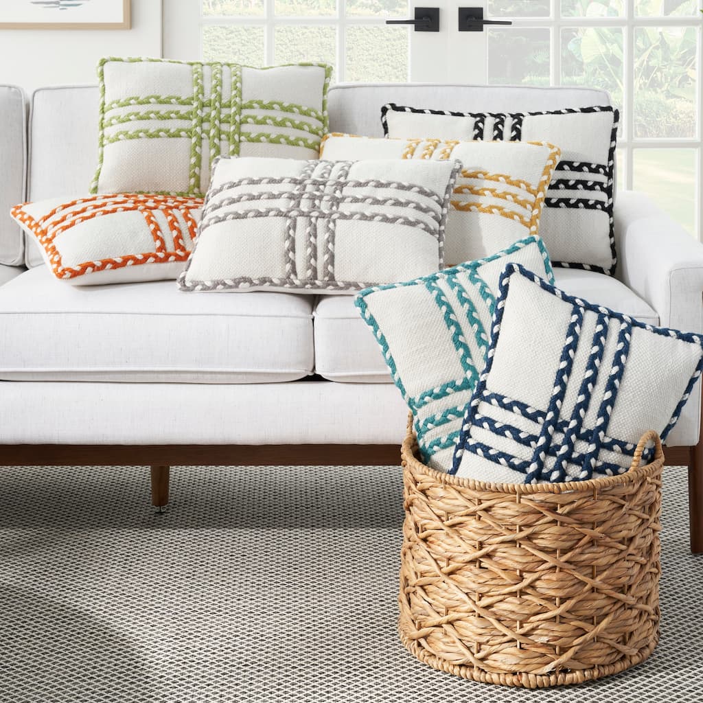 Outdoor Throw Pillows - Bed Bath & Beyond