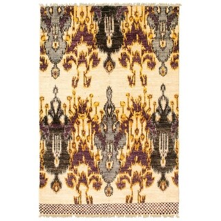 Hand-knotted Shalimar Cream Wool Rug - 4'0 x 6'2/4'0" x 6'2" - Bed Bath ...
