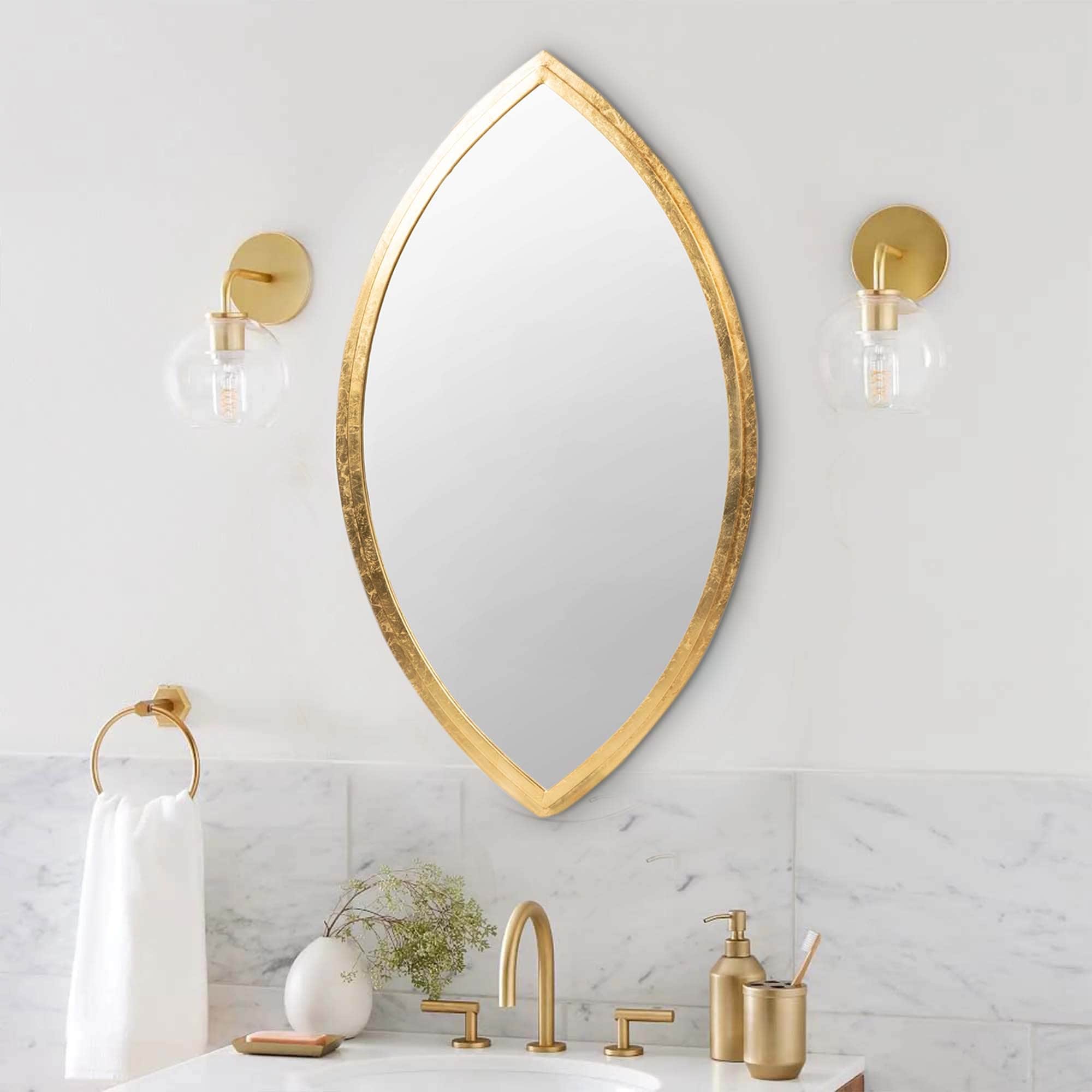oblong shape mirror