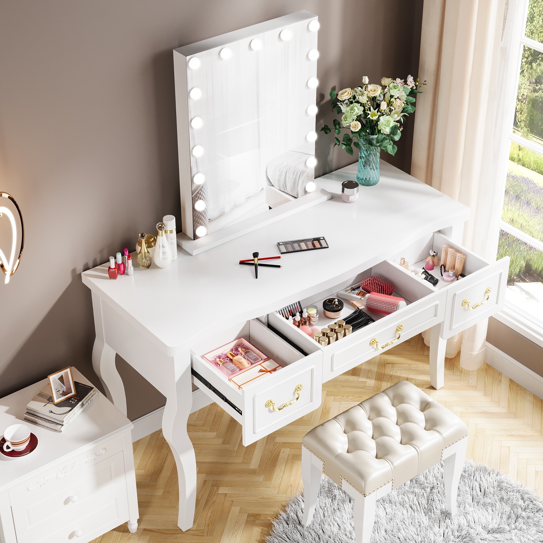 antique white dressing table