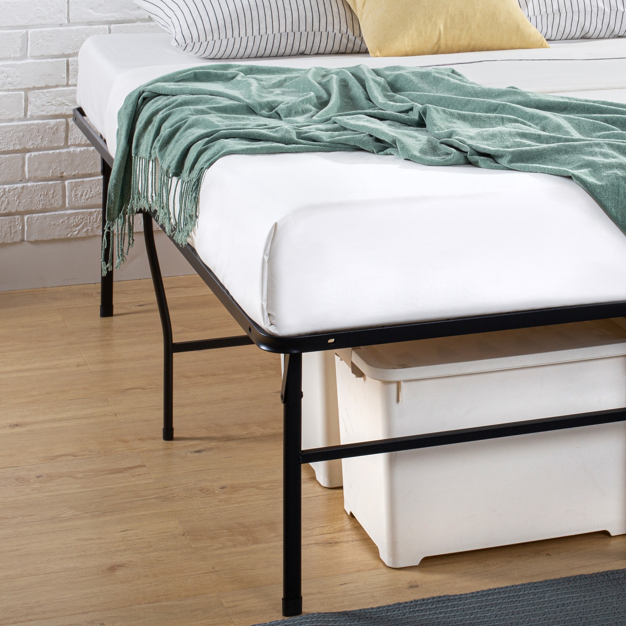 Priage by ZINUS SmartBase Heavy duty Mattress Foundation