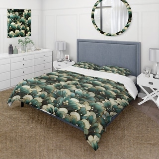 Designart "Damask Green Art Decor Pattern II" Damask Bedding Cover Set ...