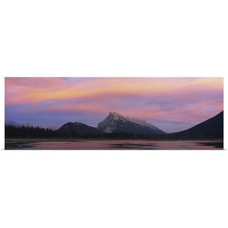 "Silhouette of mountains on a landscape, Mount Rundle, Vermillion Lake ...