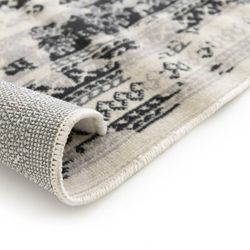 Classic Chateau Ebony Cream (7'10" x 10') - Overstock - 20607234