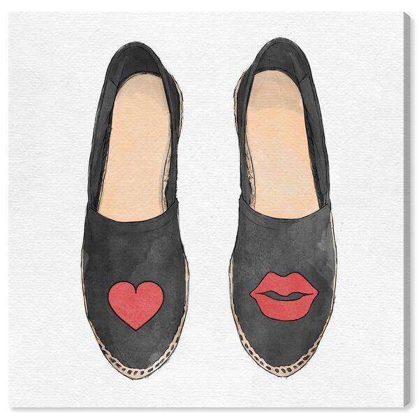 Wynwood Studio Canvas Fashion and Glam Heart And Kiss Slippers Black ...