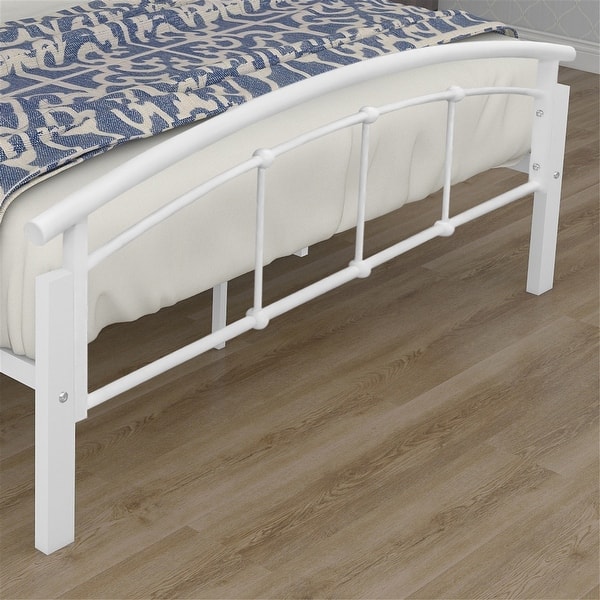 Metal Beds Frame with 13-Piece Metal Slat Frame - Bed Bath & Beyond ...
