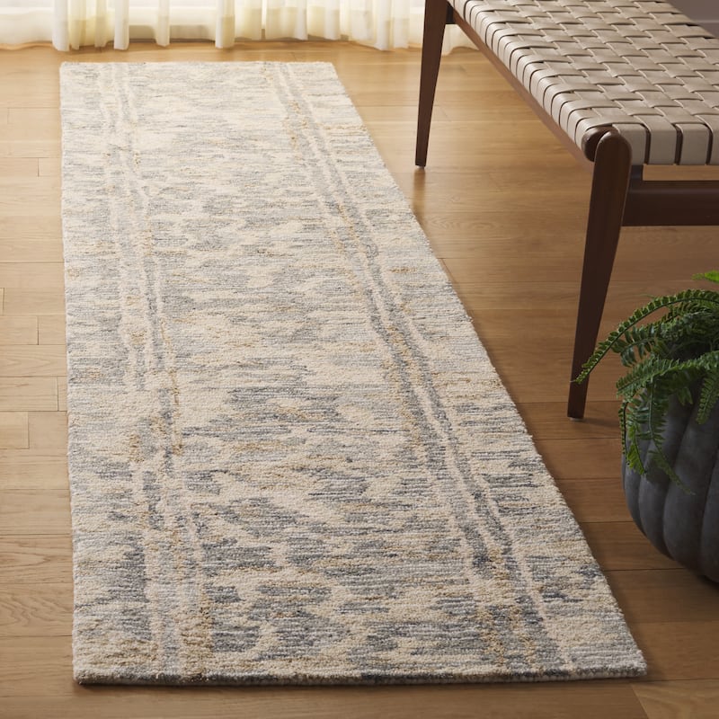 SAFAVIEH Handmade Ebony Irmgardt Modern Wool Rug - Overstock - 40451489
