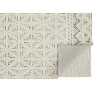 HomeRoots 4' X 6' Ivory And Black Wool Geometric Tufted Handmade Stain ...