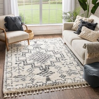 Well Woven Chloe Magnolia Tribal Medallion Shag Area Rug - Bed Bath ...