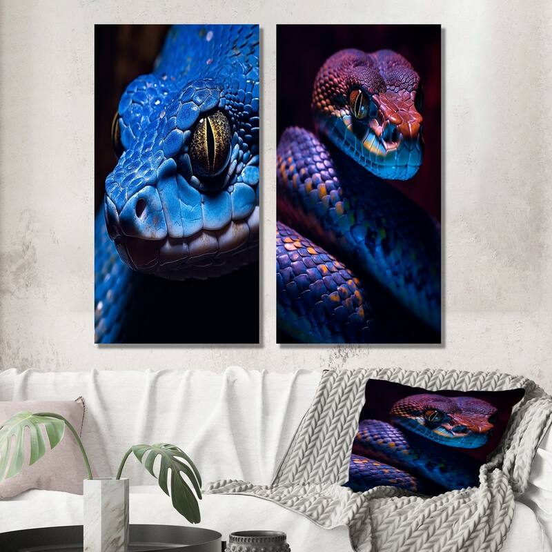 Designart "Portrait Of Blue Viper Snake Wildlife I" Animals Snake Wall ...