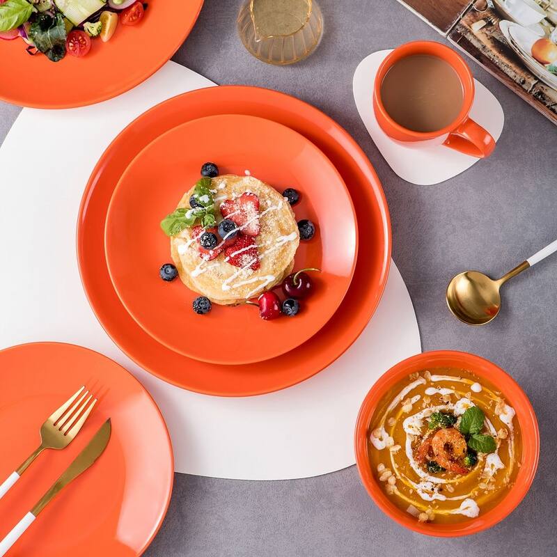 LOVECASA 16-Piece Porcelain Dinnerware Set (Service for 4) - Overstock ...