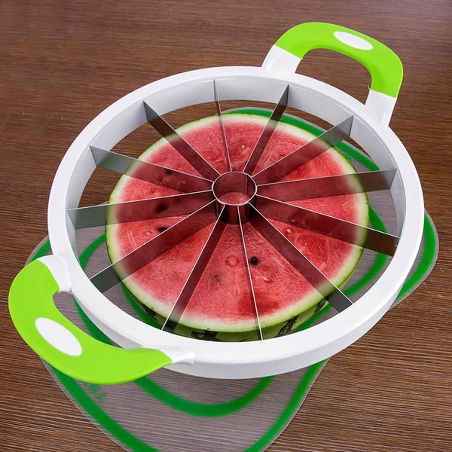 circle watermelon cutter