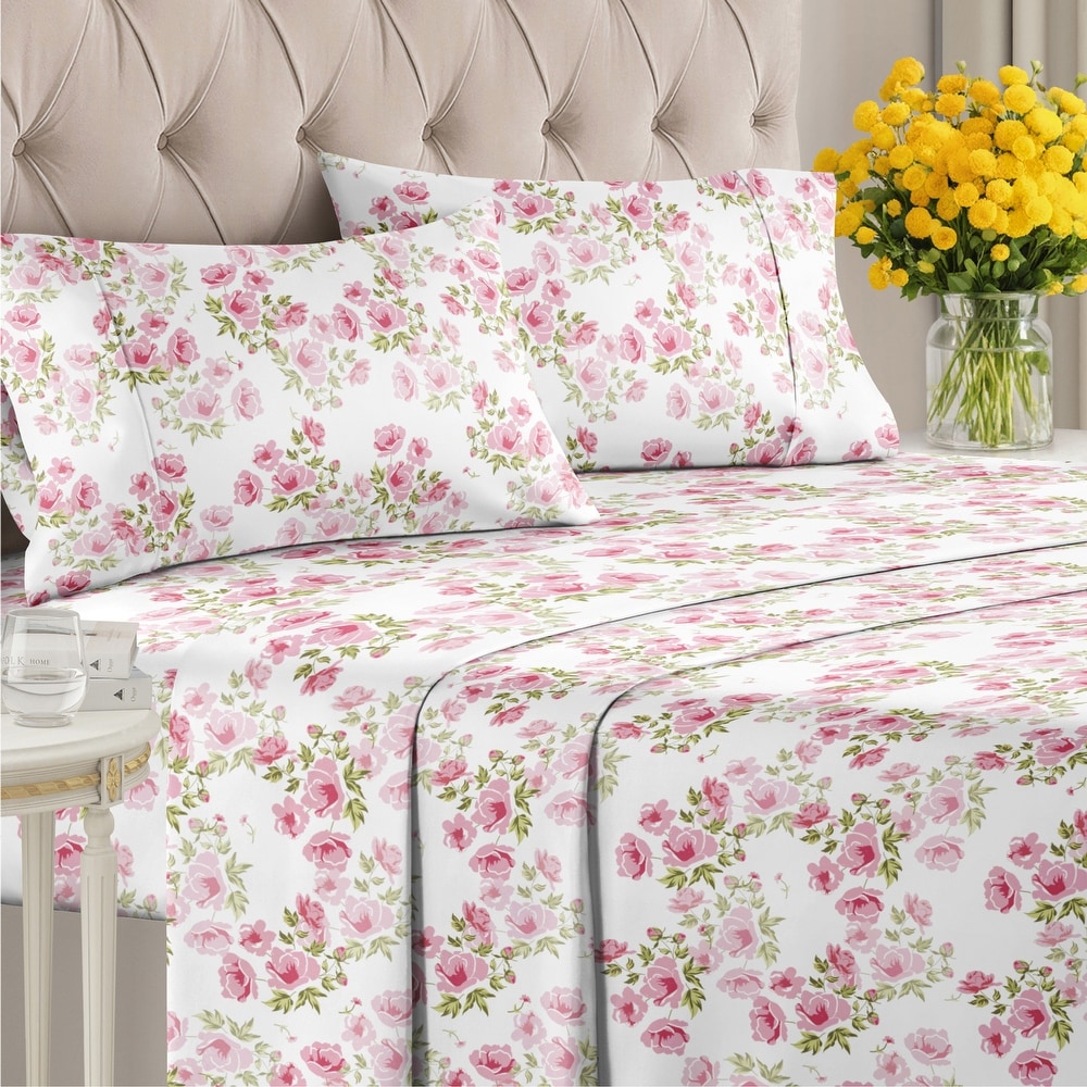 pink floral pattern bed sheets