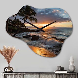 Designart - Aloha Tropical Dreamscape I - Maui Large Wall Clock in ...