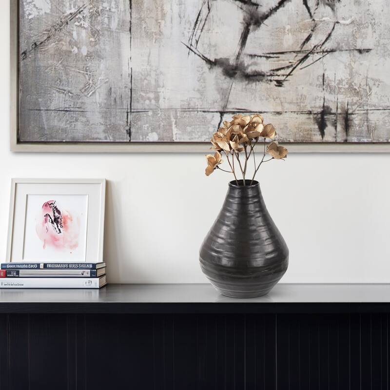 Allan Andrews Chiseled Black Bell Vase, Small - Overstock - 37713619