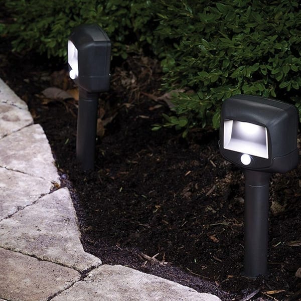 Mr Beams MB572 Wireless Battery-Powered Motion-Sensor LED Path Lights ...