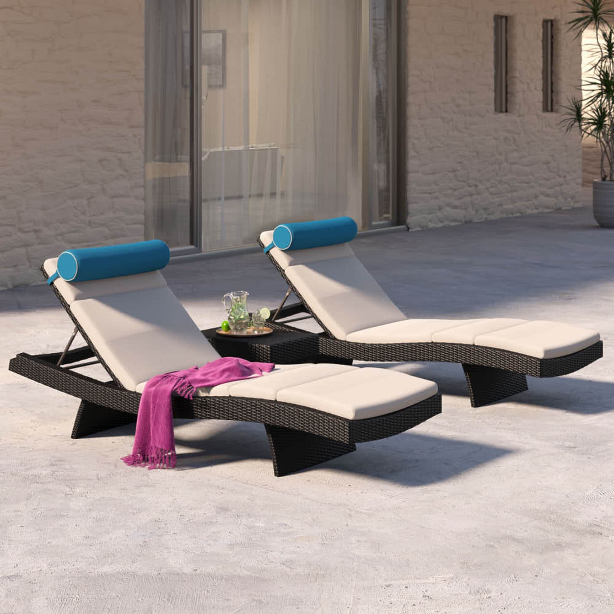 Sunbrella pool chairs store
