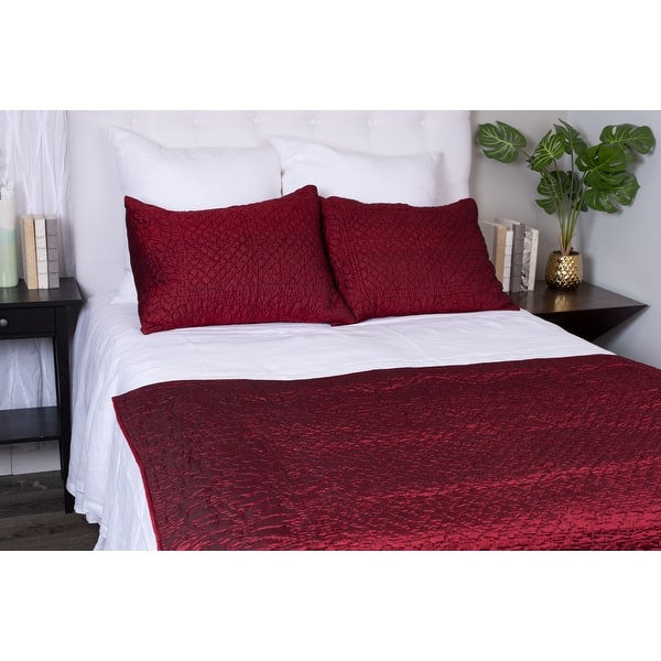 Cottage Home Red Silk Throw and Pillow Sham Set - Bed Bath & Beyond ...